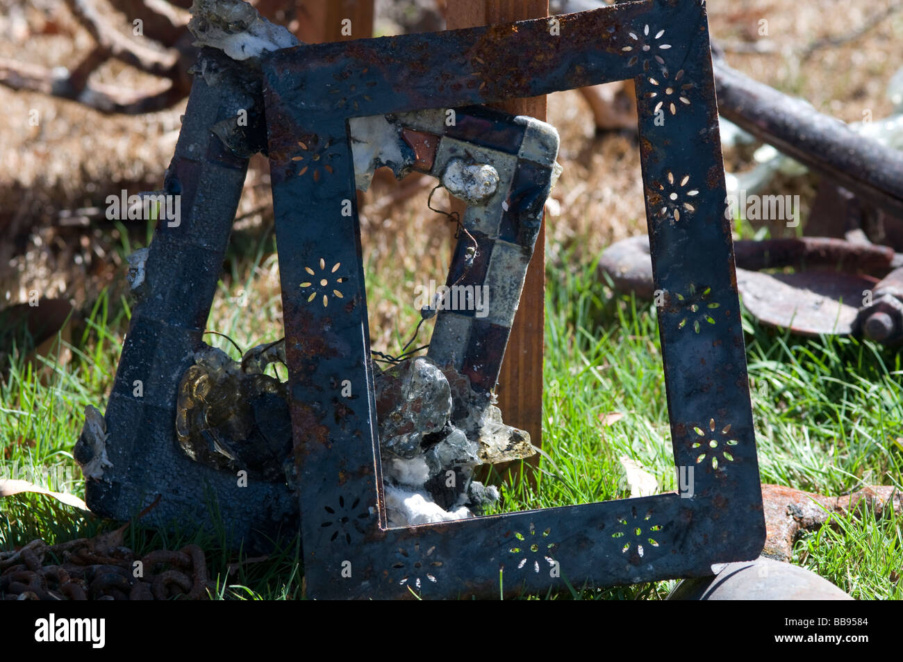Metal frames hi-res stock photography and images - Alamy