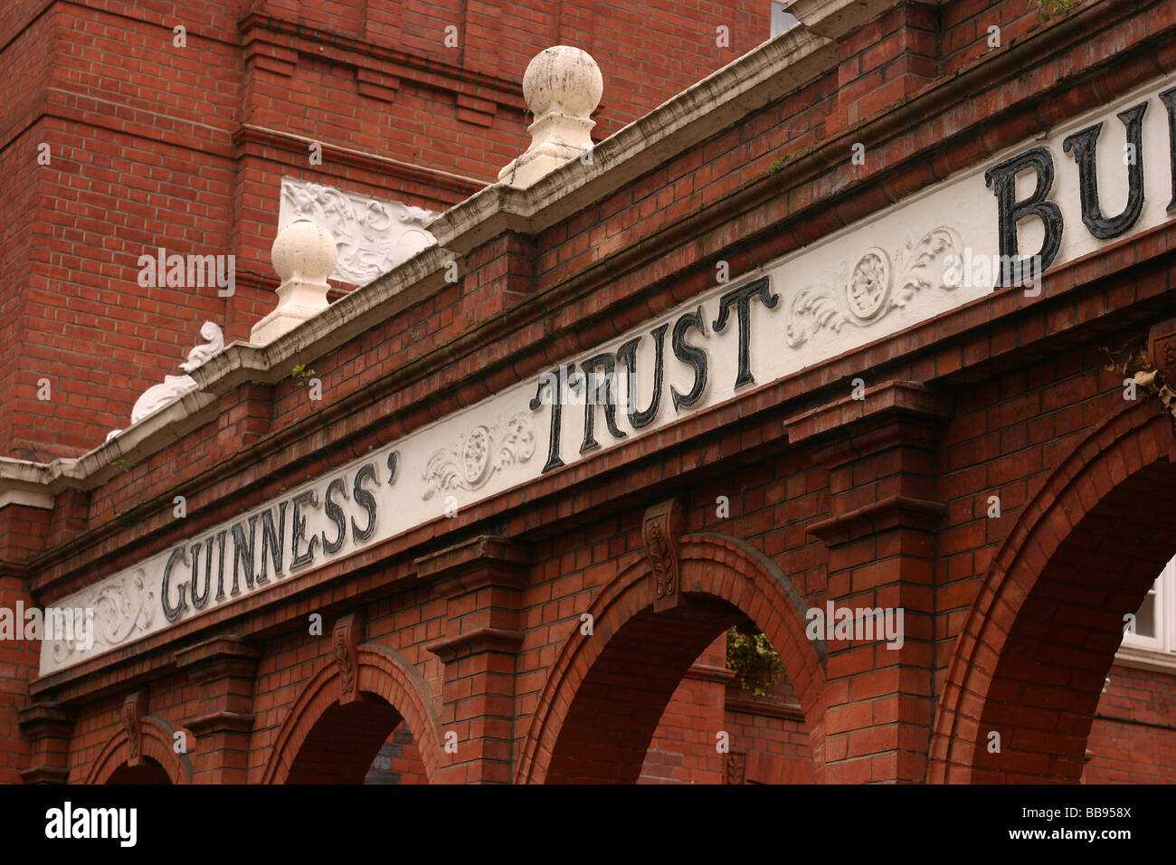Guinness trust london hi-res stock photography and images - Alamy