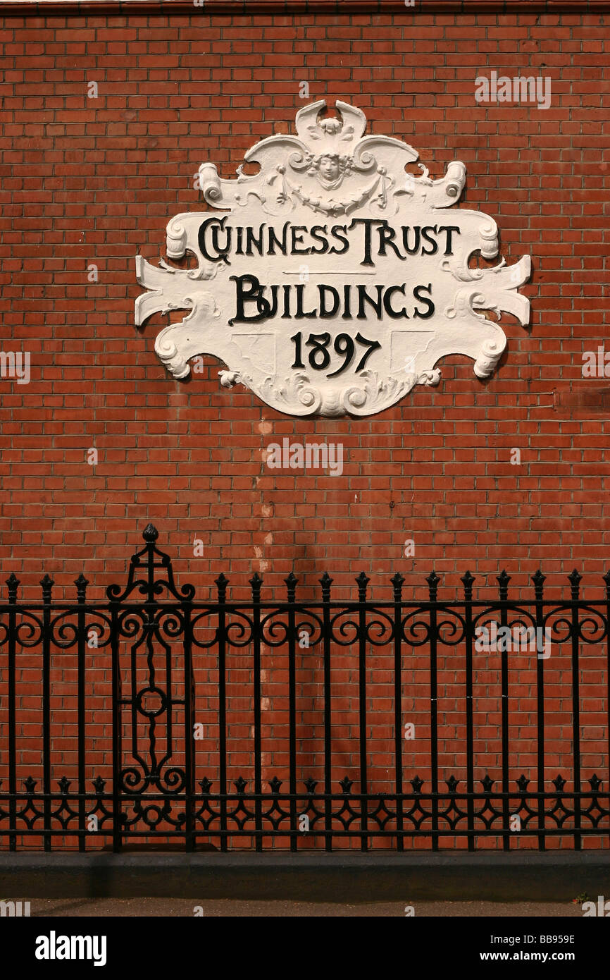 Guinness trust london hi-res stock photography and images - Alamy
