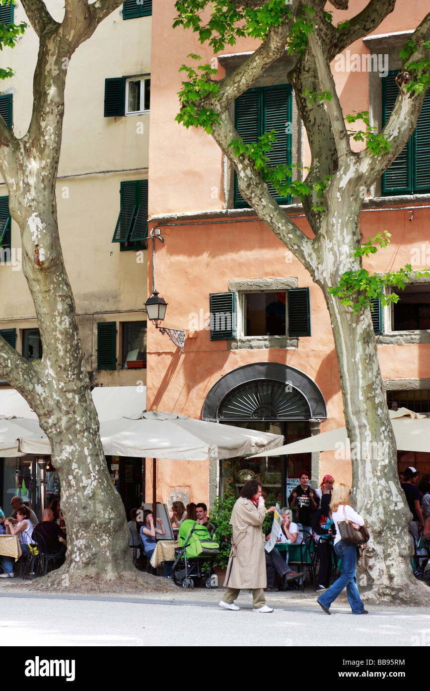 Most beautiful italian squares hi-res stock photography and images - Alamy