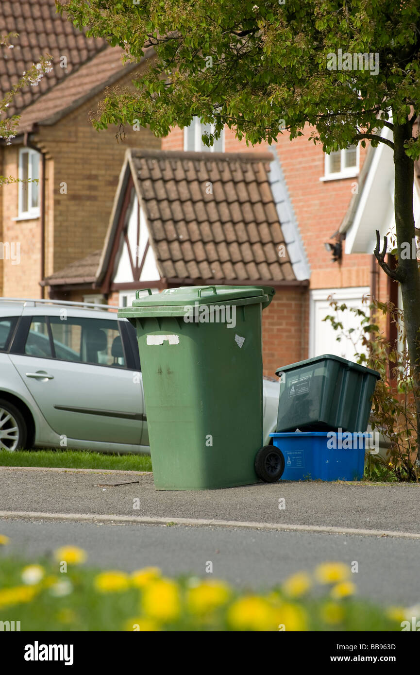 Recycle Bin In Street High Resolution Stock Photography and Images - Alamy