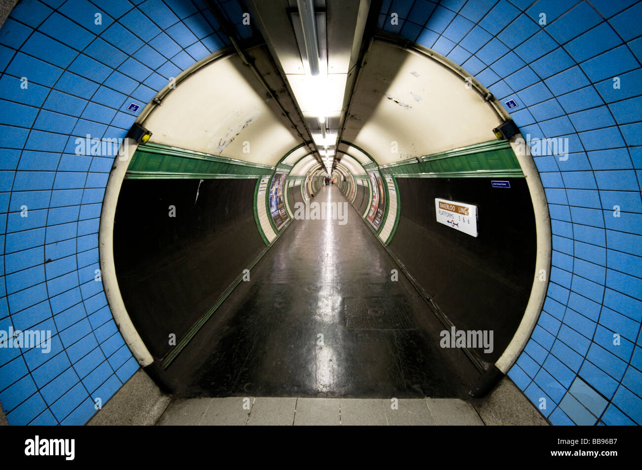 Passageway to the subway hi-res stock photography and images - Alamy