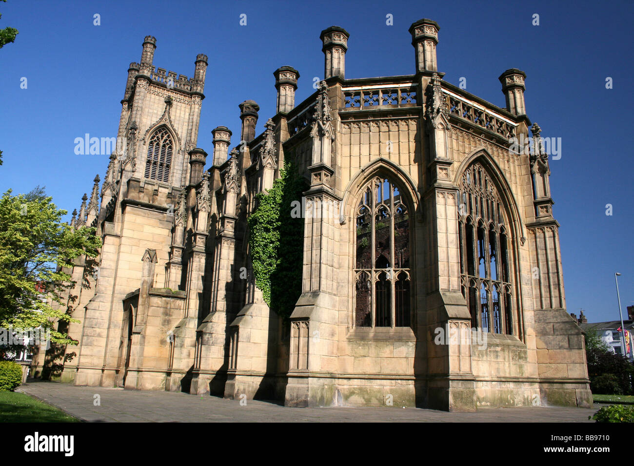 St Luke's Church a.k.a 'The Bombed-Out Church' Liverpool, Merseyside ...