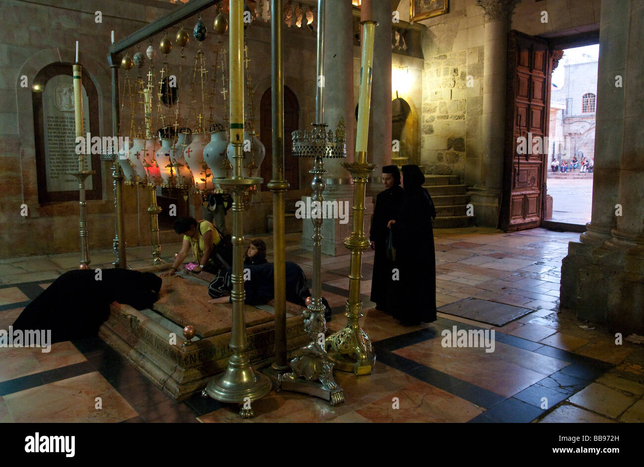 Israel, Jerusalem Old City, Holy Sepulchre, Stone of Anointing ...