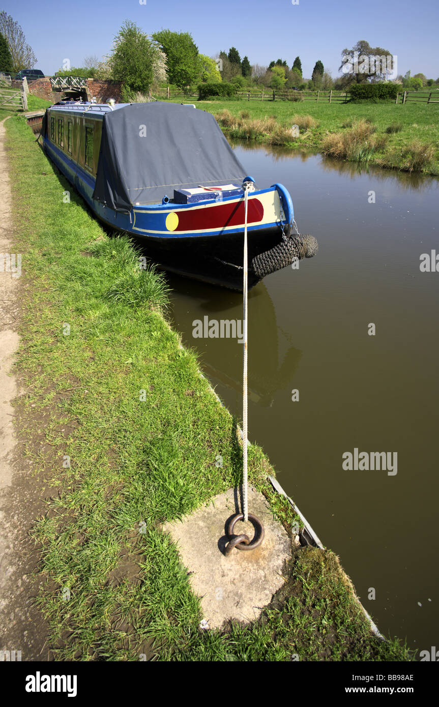 A narrow boat on the Stratford upon avon canal Preston Bagot flight of ...