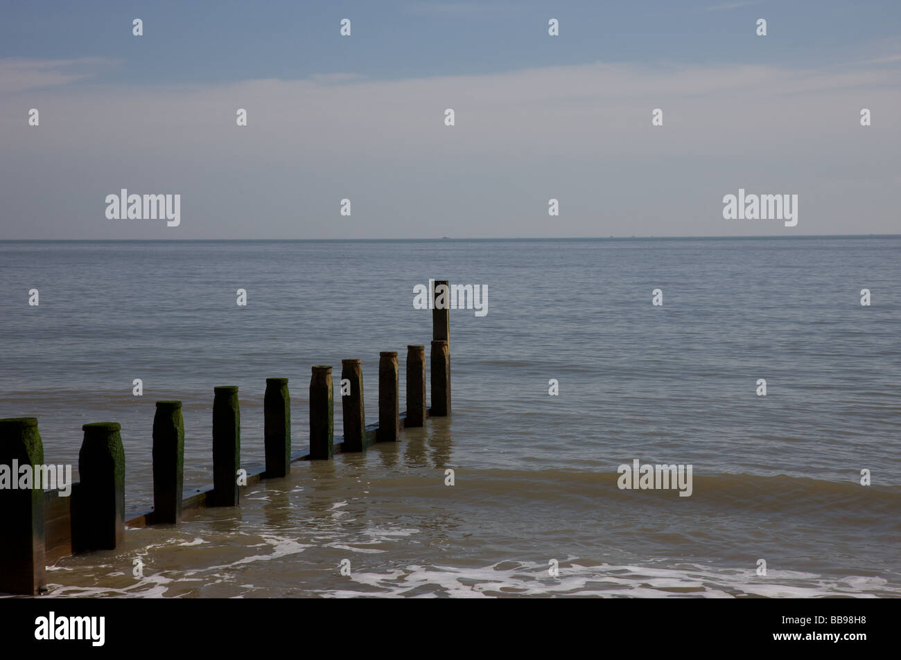 Groyne beach hi-res stock photography and images - Alamy