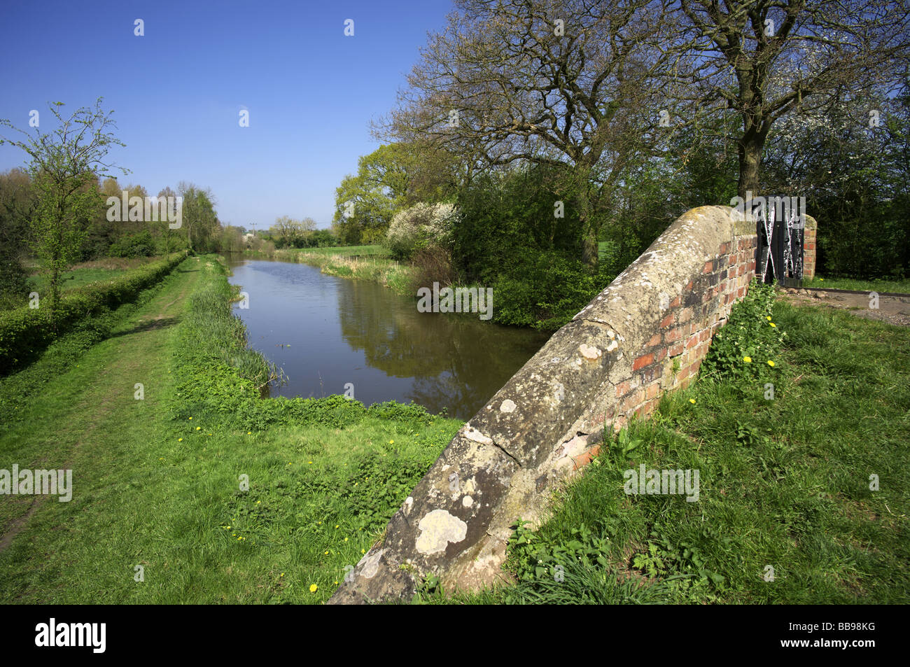 A split bridge on the Stratford upon avon canal Preston Bagot flight of ...