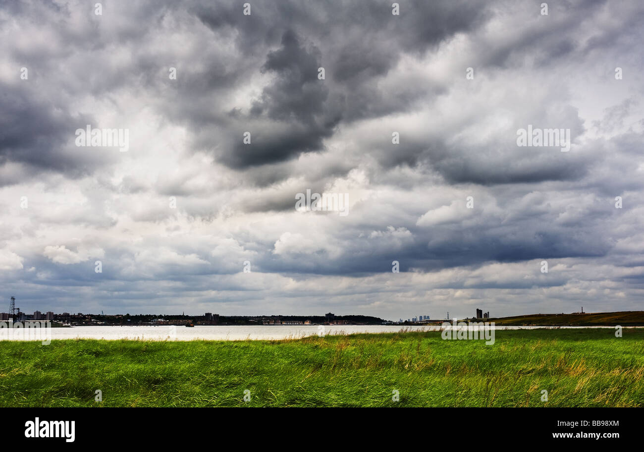 Foreshore waterway coast coastal hi-res stock photography and images ...
