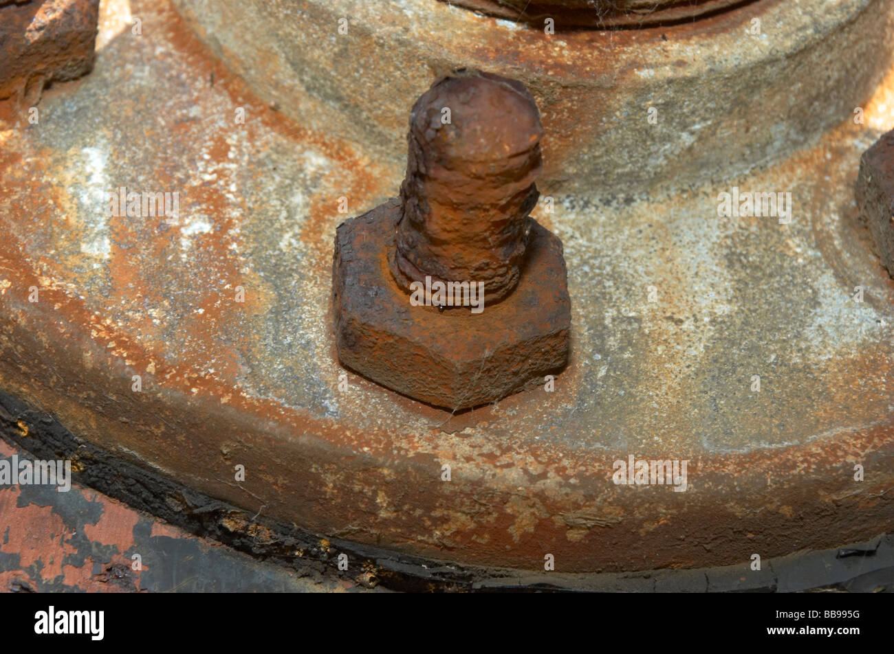 Nut bolt rust hi-res stock photography and images - Alamy