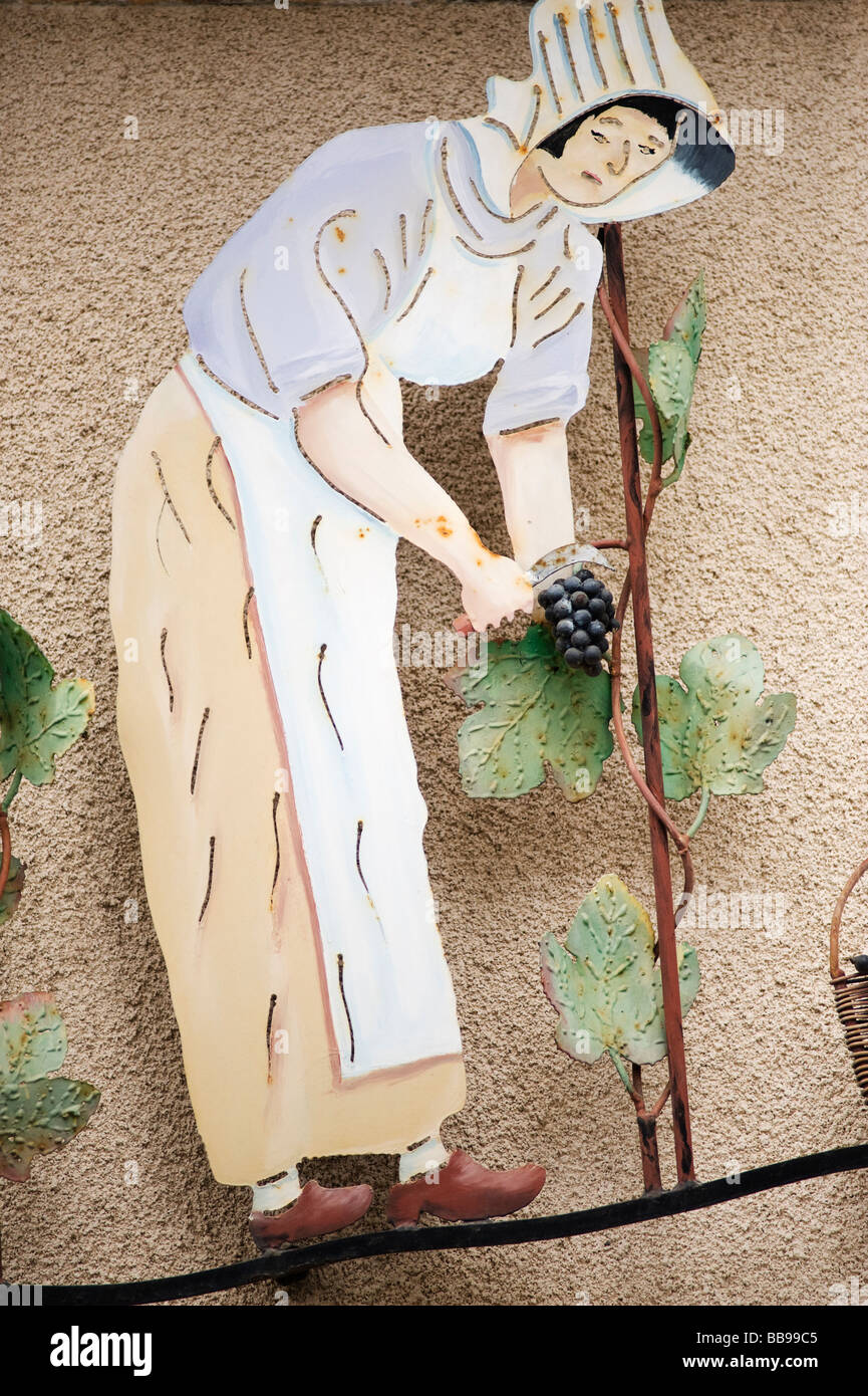 French harvester hi-res stock photography and images - Alamy