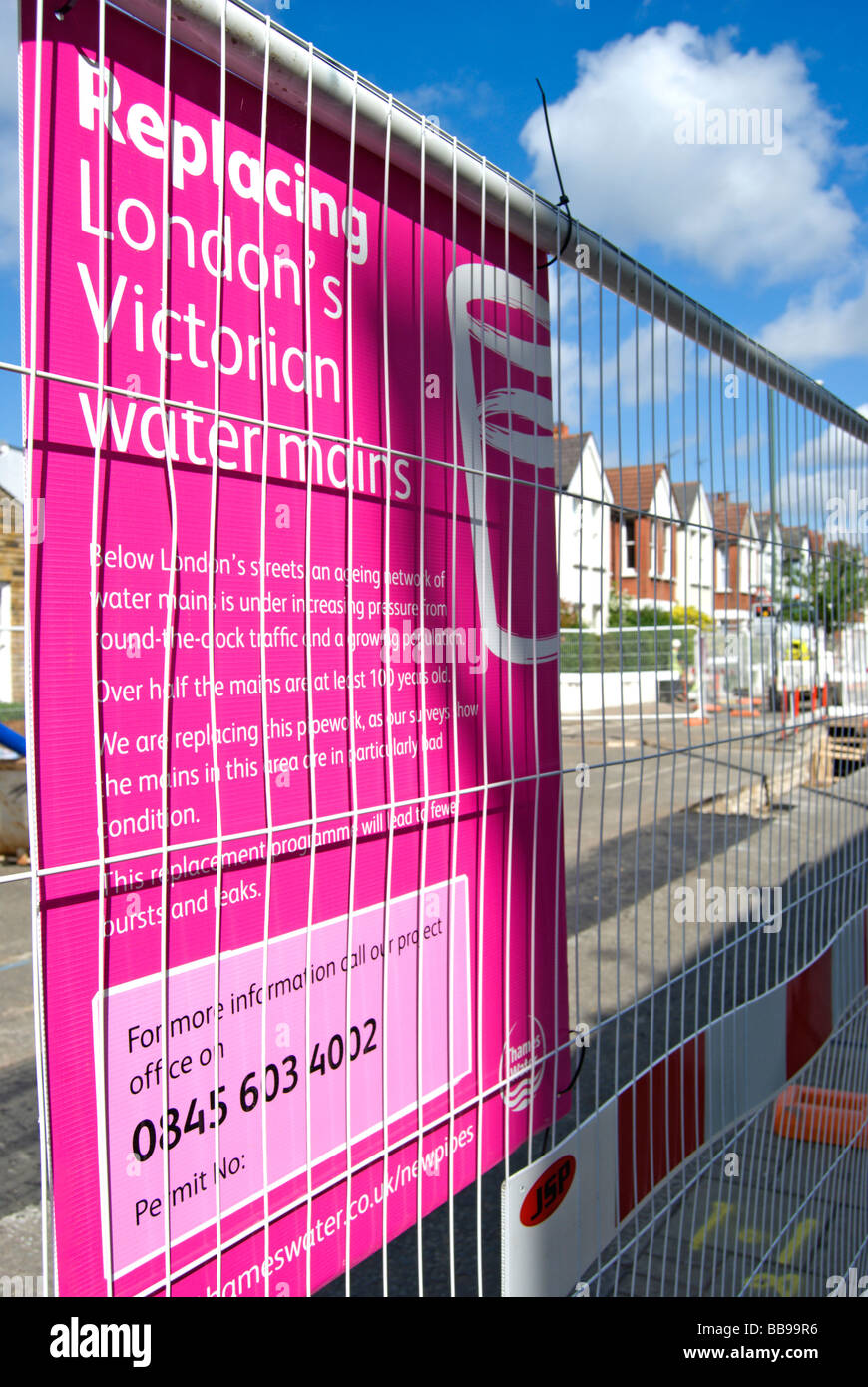 thames water sign giving notice of maintenace and repairs being carried ...