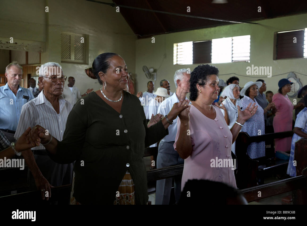 Caribbean church congregation hi-res stock photography and images - Alamy