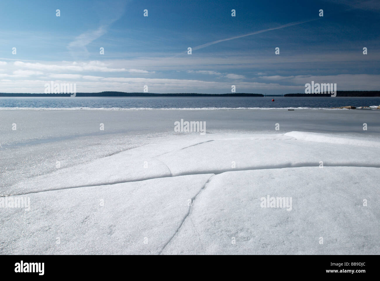 Meting ice hi-res stock photography and images - Alamy
