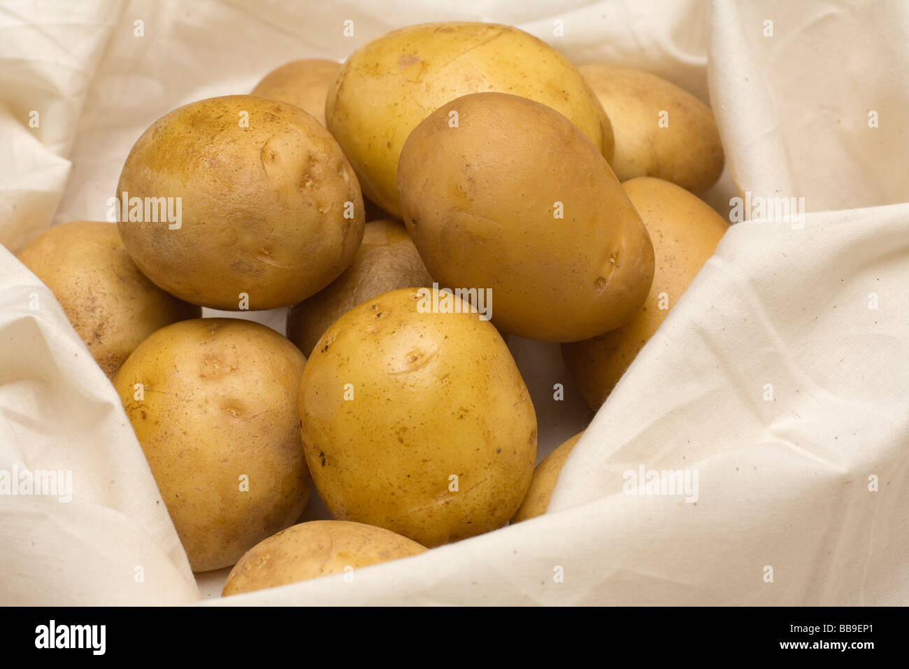 Organic golden table potatoes Stock Photo - Alamy