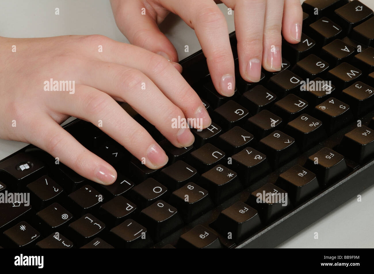 Letters on a keyboard hi-res stock photography and images - Alamy