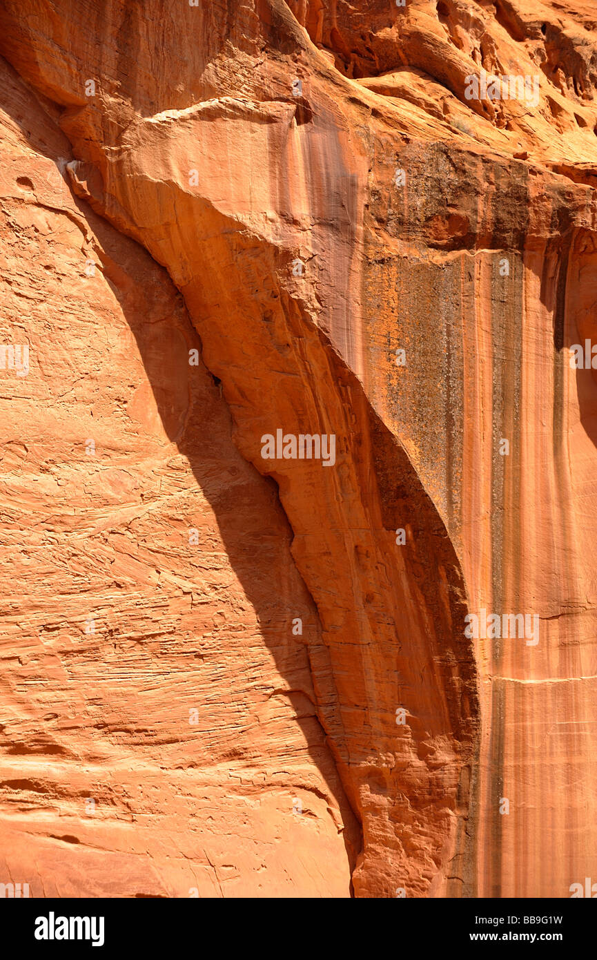 Desert varnish road hi-res stock photography and images - Alamy