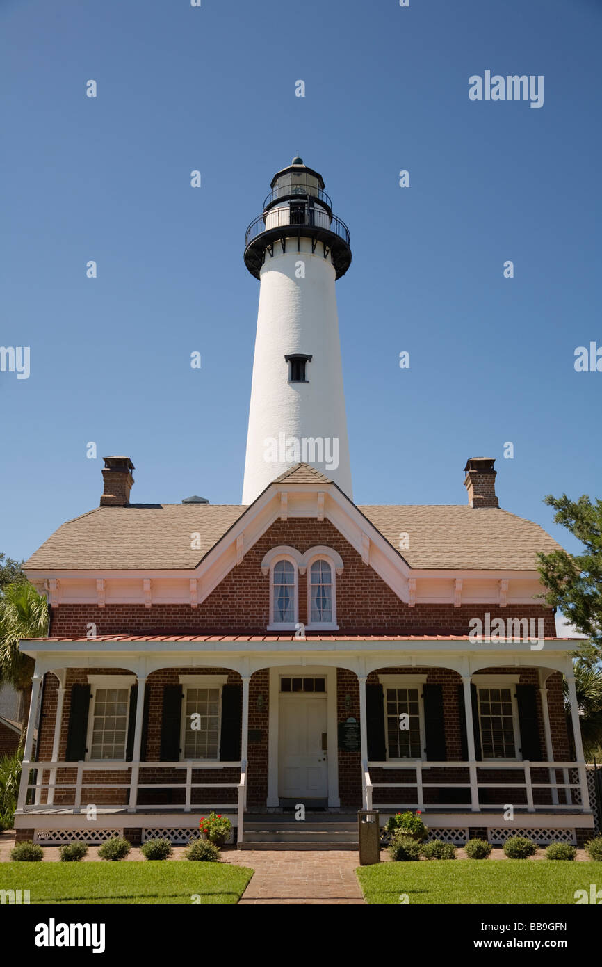 St Simons Lighthouse on St Simons Island, Georgia, USA Stock Photo - Alamy
