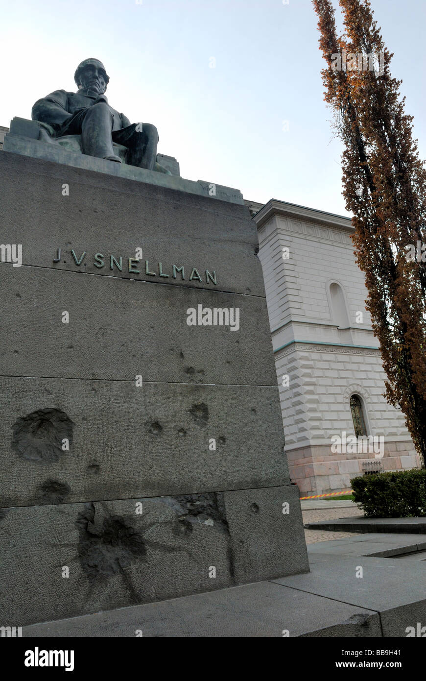 The statue of Johan Vilhelm Snellman in front of the Bank of Finland ...