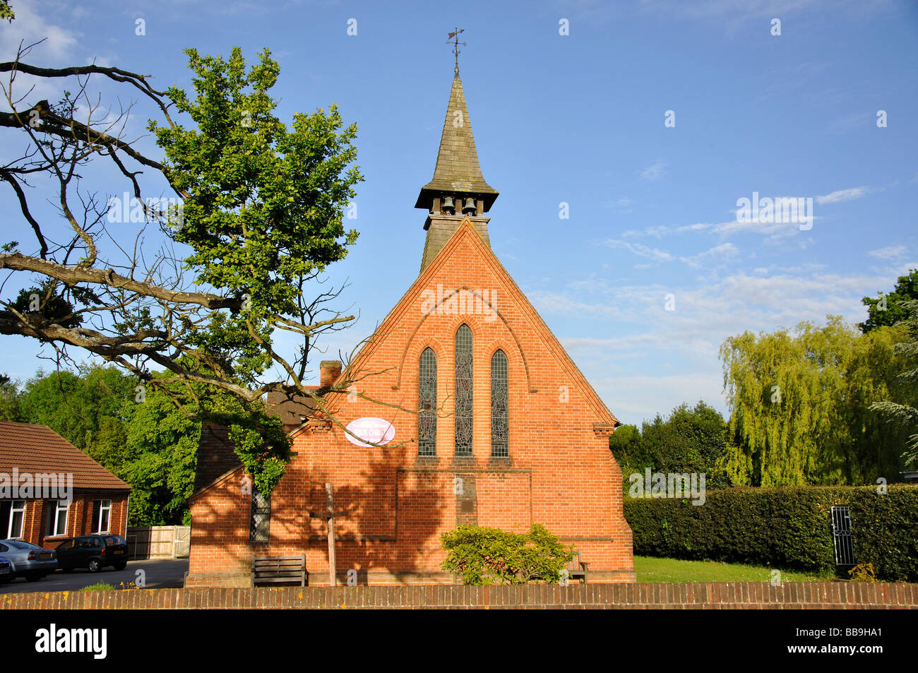 All Saints' Church, Broadway Road, Lightwater, Surrey, England, United ...