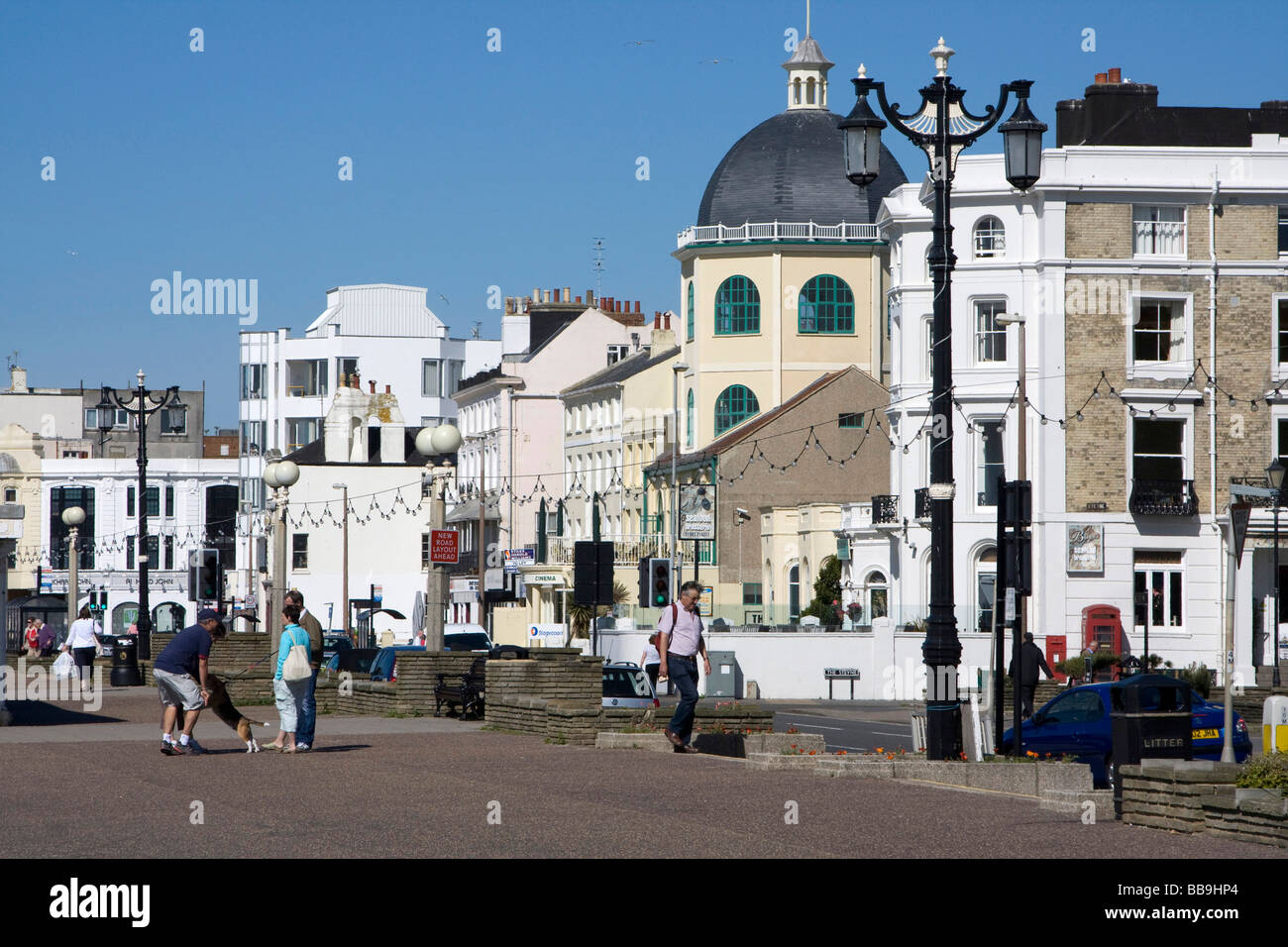 Cafe worthing pier england uk hi-res stock photography and images - Alamy