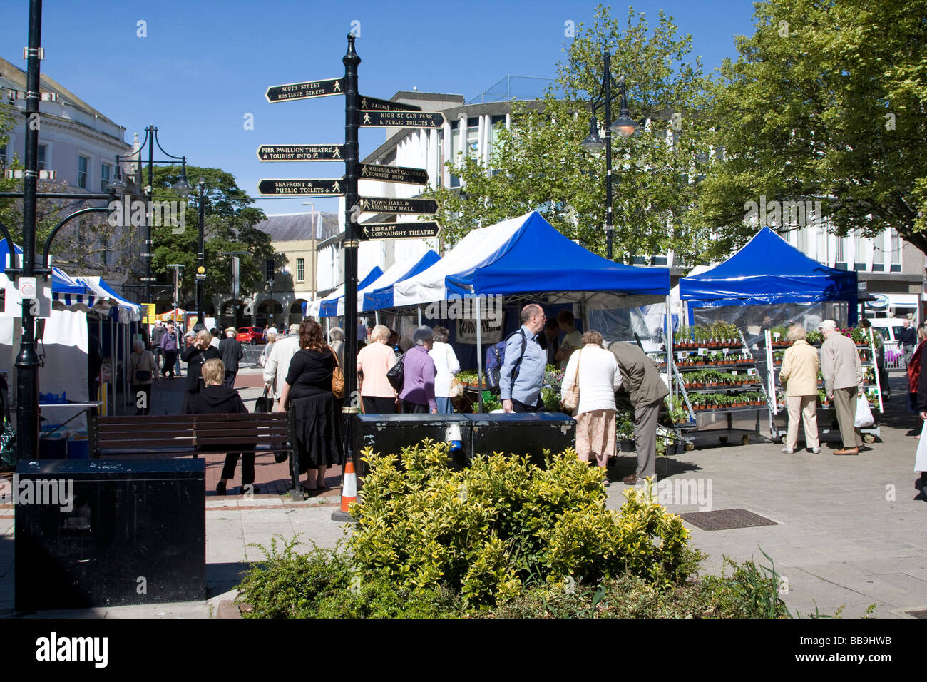 Cafe worthing pier england uk hi-res stock photography and images - Alamy