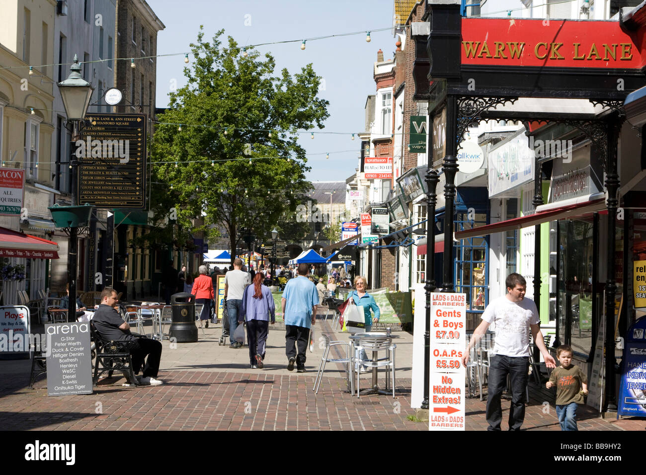 worthing seaside town centre high street sussex england uk gb Stock ...