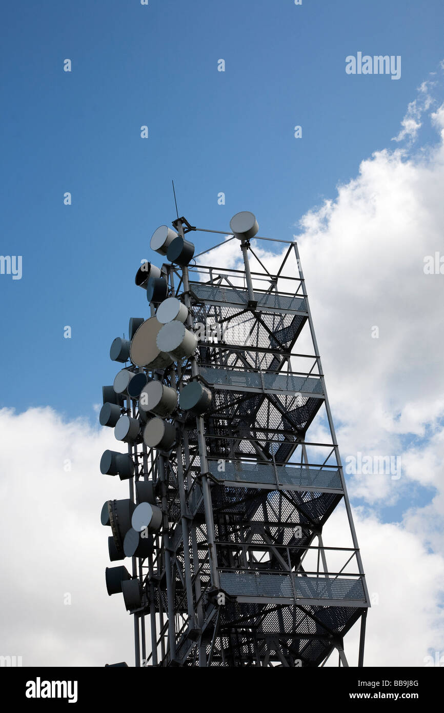 Communication towers uk hi-res stock photography and images - Alamy