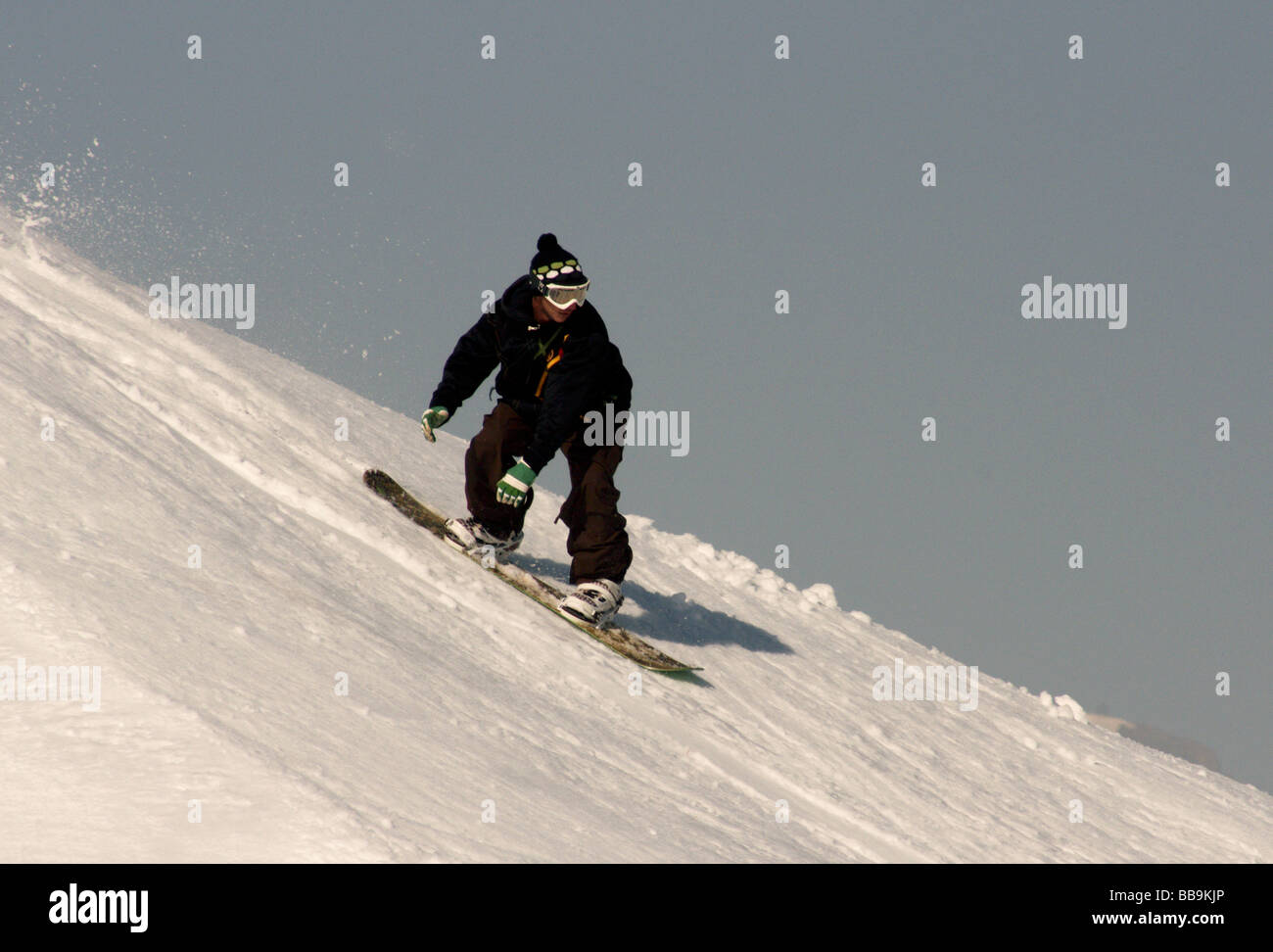 Snowboard big air landing hi-res stock photography and images - Alamy