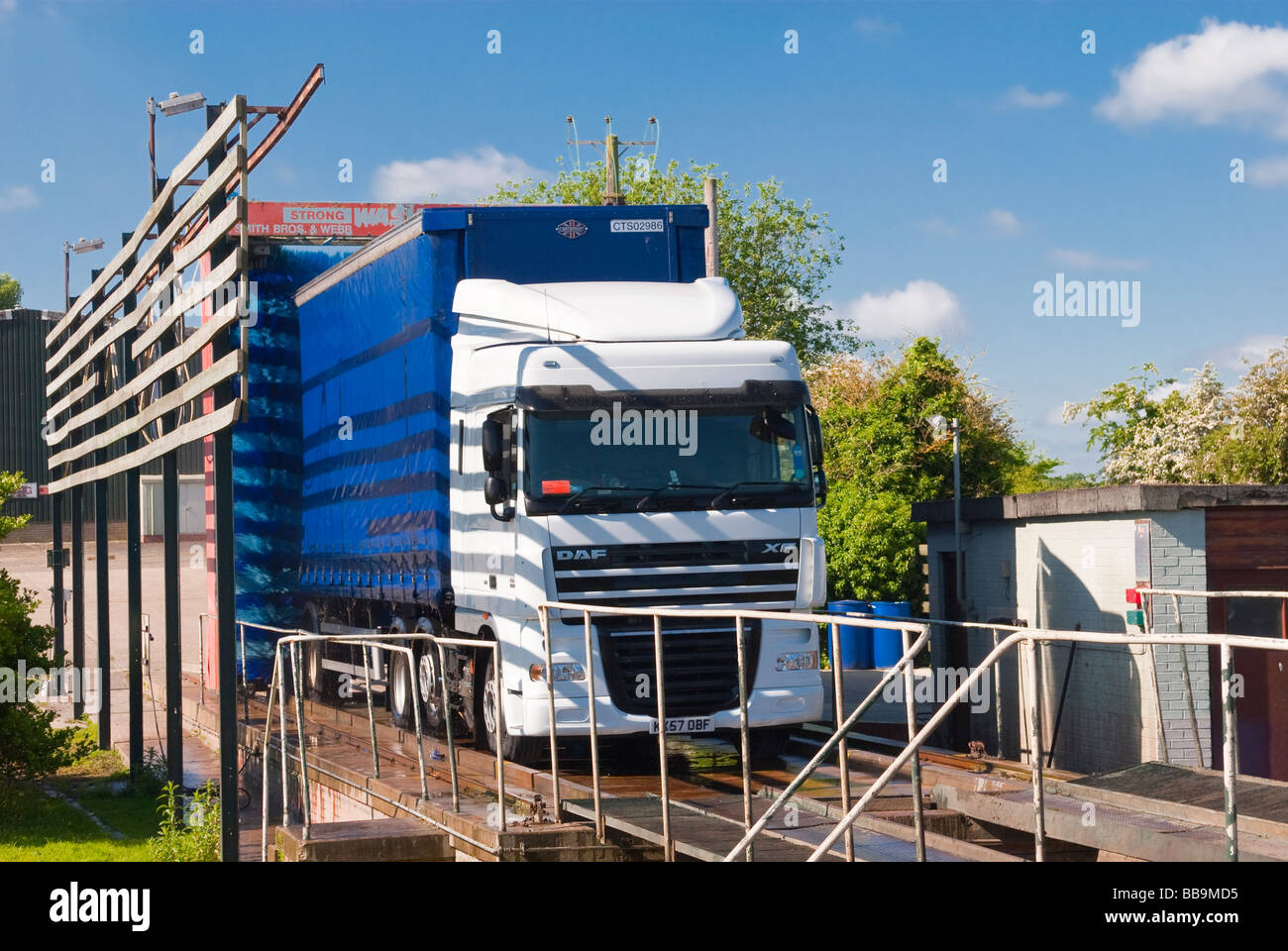 Industrial Truck Wash Equipment