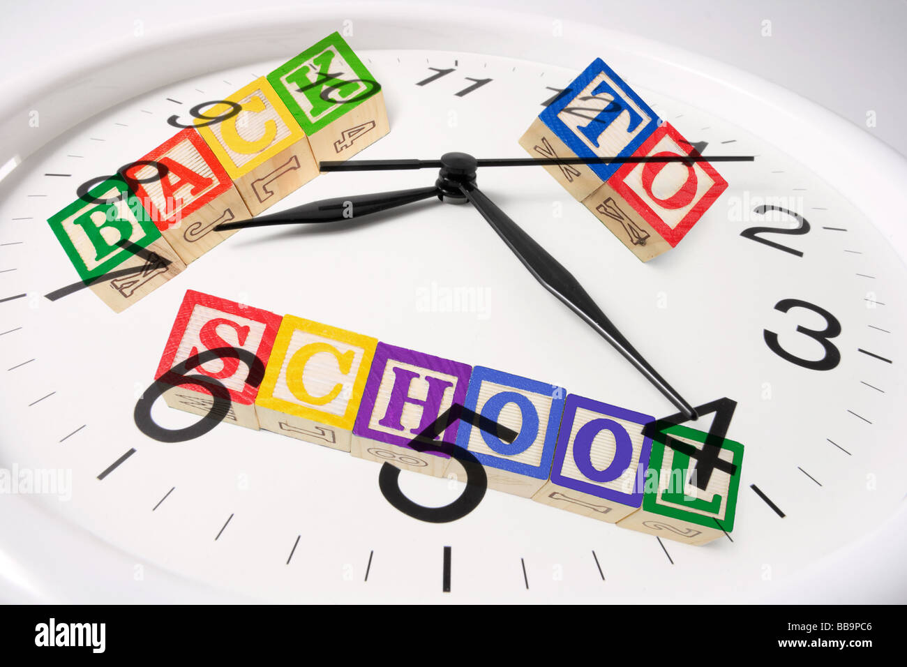 School timing hi-res stock photography and images - Alamy