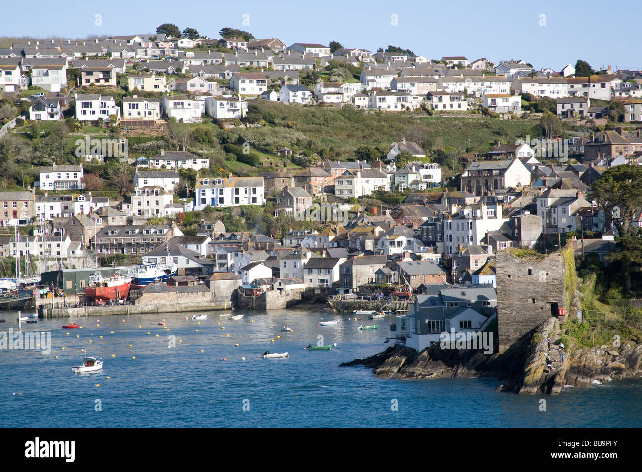 Fowey seafront hi-res stock photography and images - Alamy