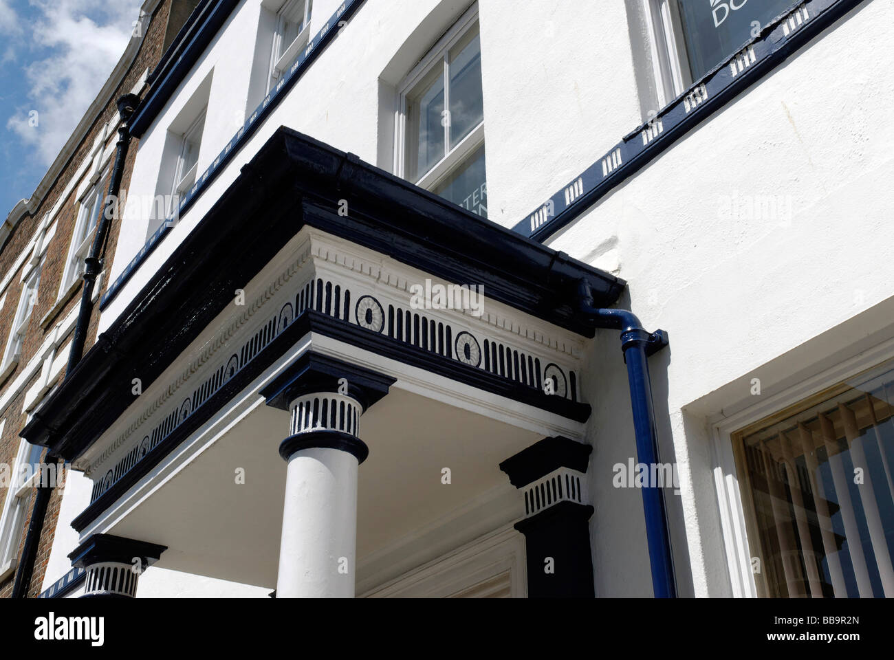 Doric style hi-res stock photography and images - Alamy