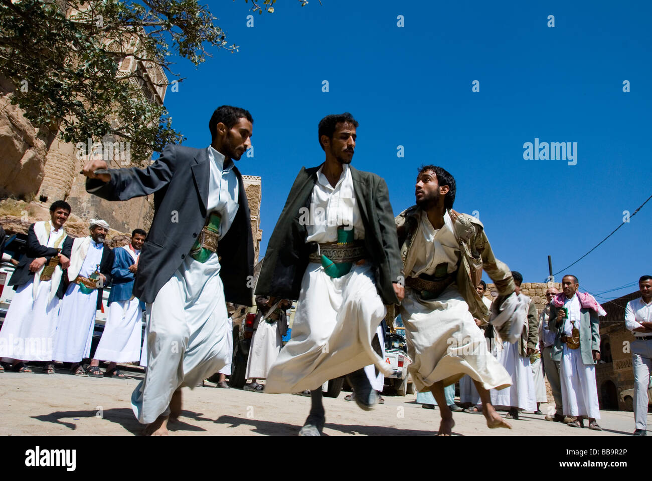 Swords dance, jambiya dance, Yemen Stock Photo - Alamy