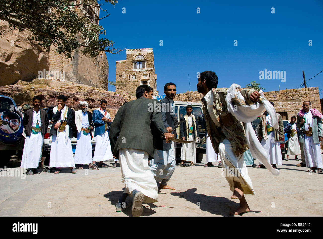 Swords dance hi-res stock photography and images - Alamy