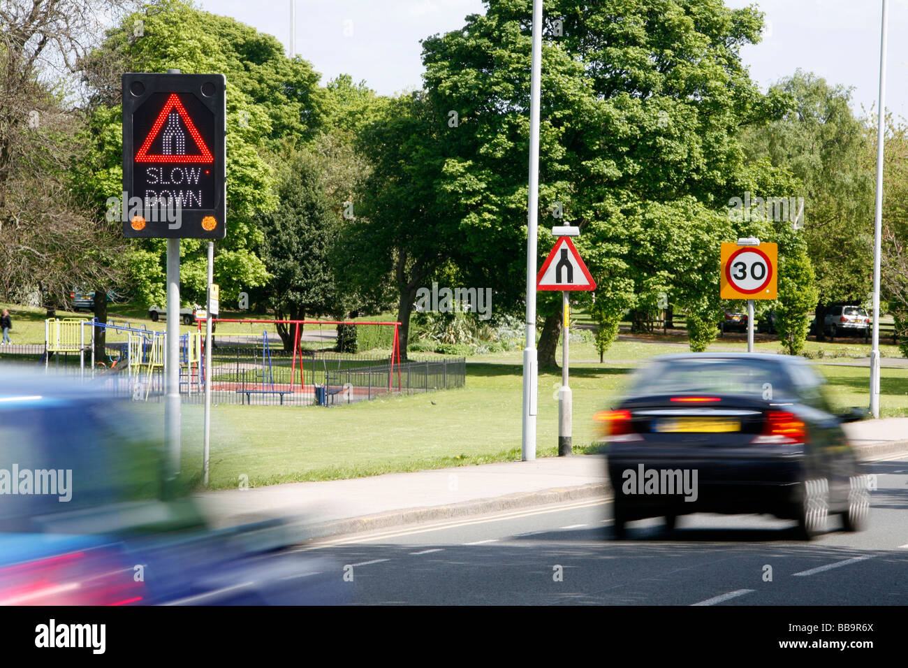 Flashing Speed Sign High Resolution Stock Photography and Images - Alamy