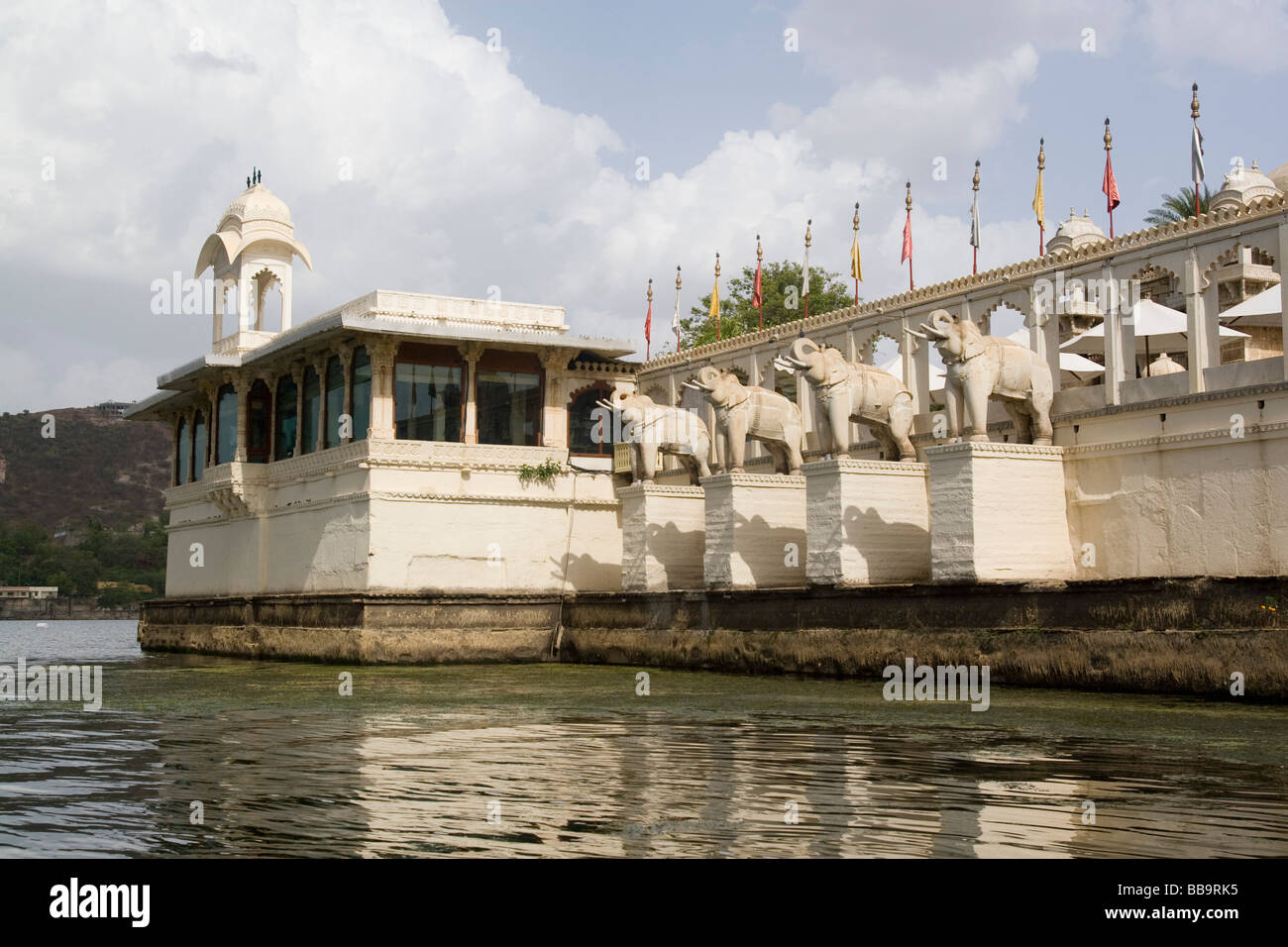 India Rajasthan Udaipur Jag Mandir palace in Lake Pichola Stock Photo ...