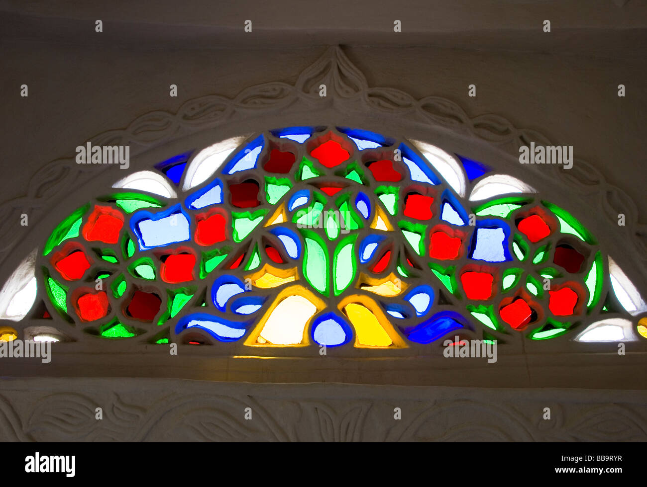 alabaster window, Yemen Stock Photo - Alamy