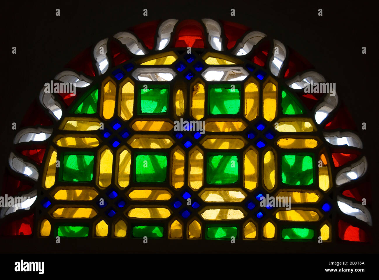 alabaster window, Sanaa, Yemen Stock Photo - Alamy