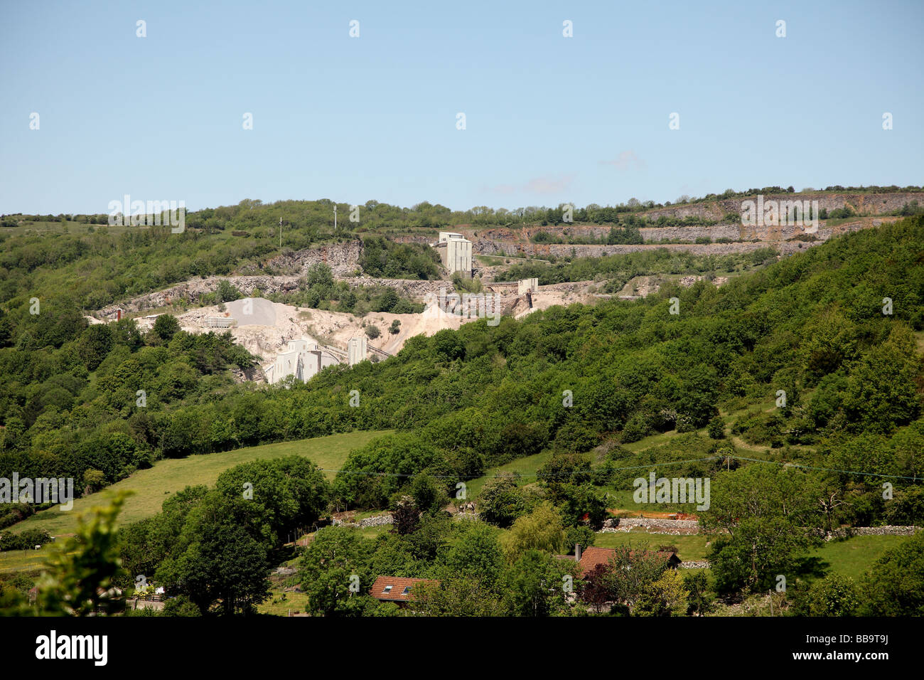 Quarry view behind the village of Cheddar, Somerset Stock Photo - Alamy