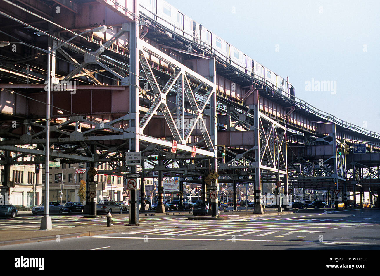 Multi level interchange hi-res stock photography and images - Alamy