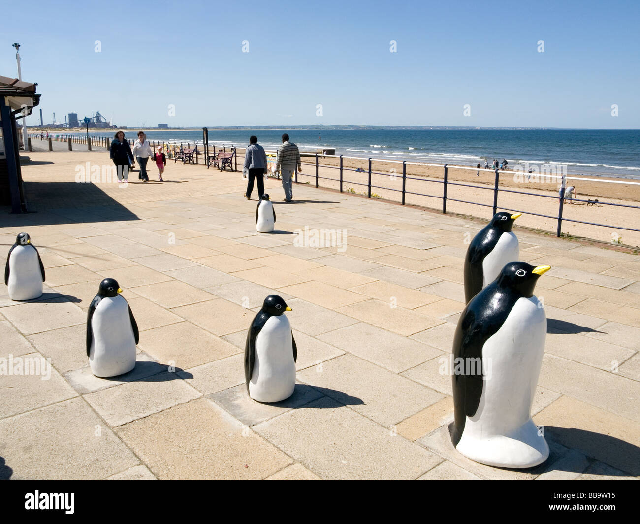 Seaside street art hi-res stock photography and images - Alamy