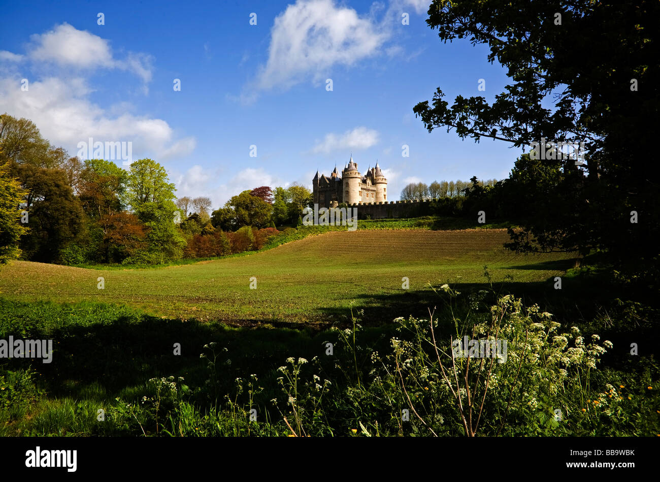 Chateau style castle northern ireland hi-res stock photography and ...