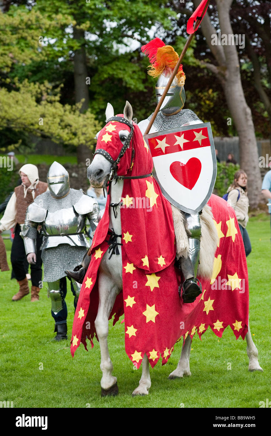 Knight in armour on horseback Stock Photo - Alamy