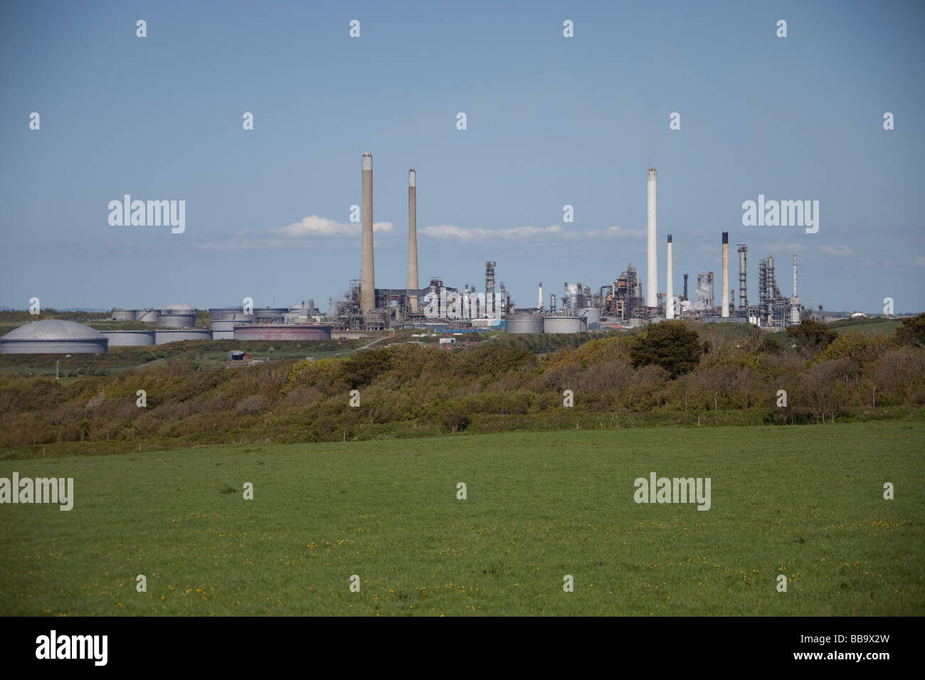 Texaco Refinery Pembroke pembrokeshire Wales UK Horizontal View Stock ...