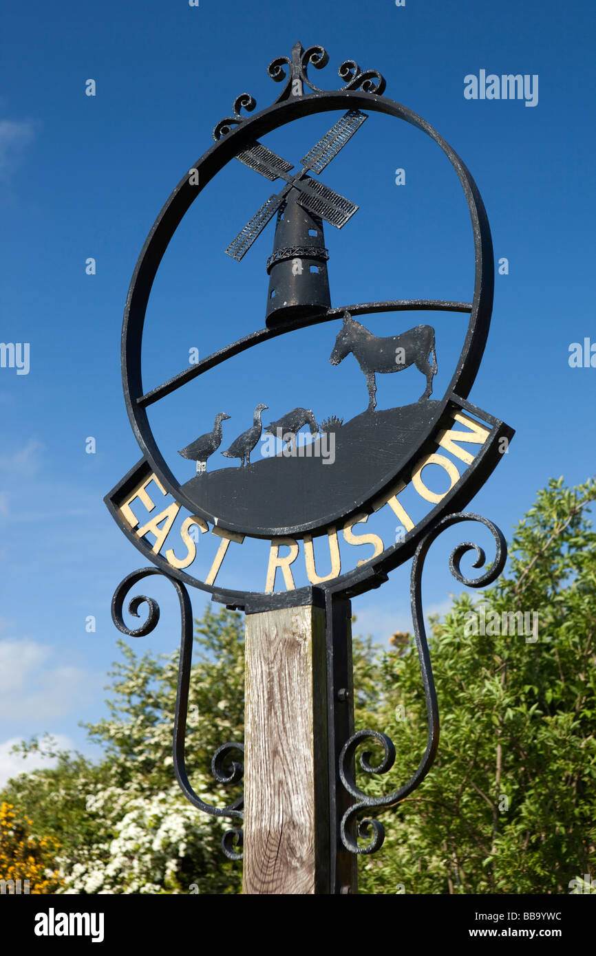 East anglian village hi-res stock photography and images - Alamy