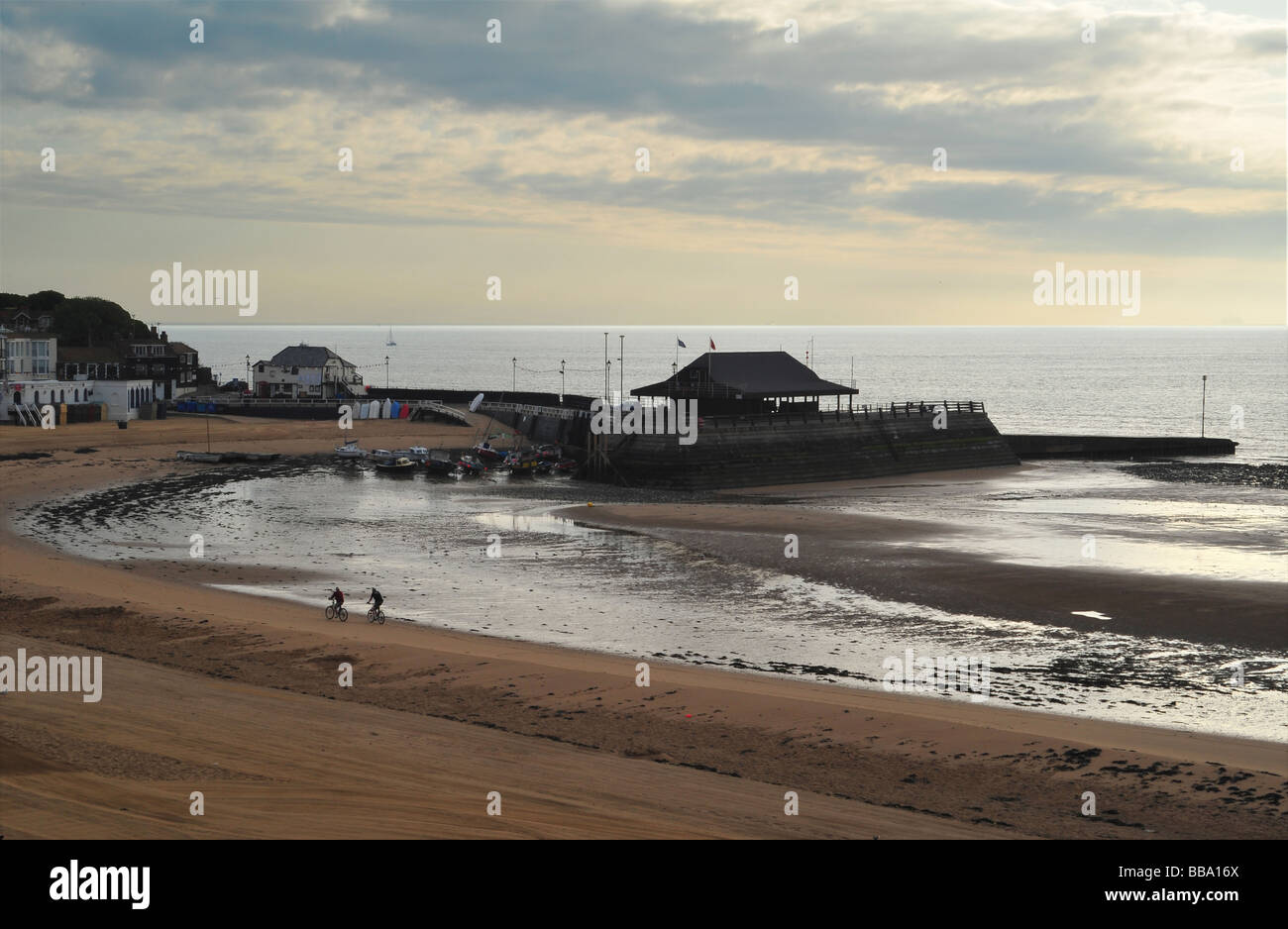 thanet, Broadstairs beach marina seafront sea uk Stock Photo - Alamy