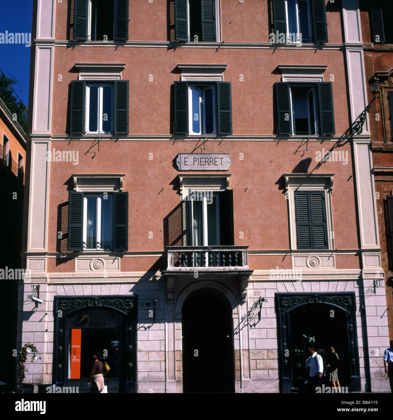 Near piazza di spagna hi-res stock photography and images - Alamy