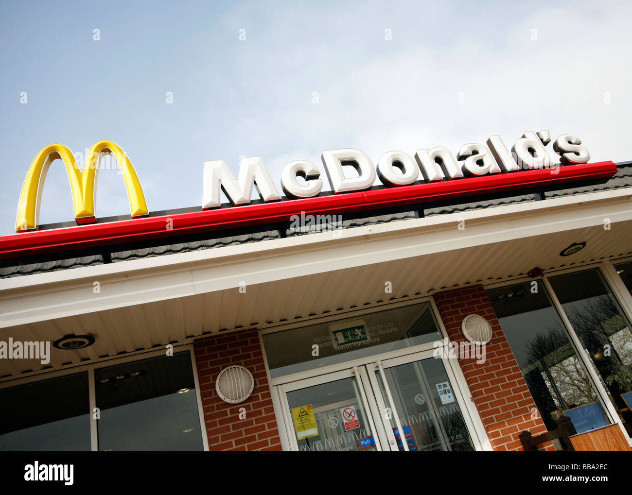 Macdonalds restaurant hi-res stock photography and images - Alamy