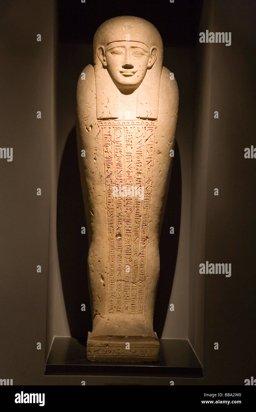 Egyptian mummies sarcophagus hi-res stock photography and images - Alamy