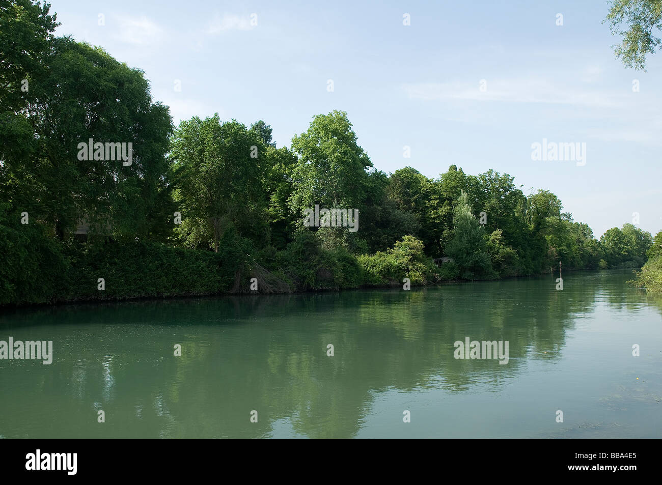 River italian landscapes hi-res stock photography and images - Alamy